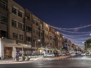 The Residences on High Street Rentals - Phoenix, AZ | Apartments.com