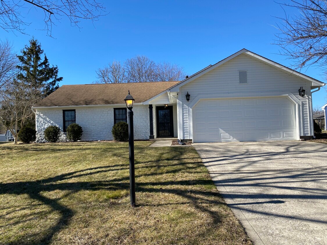 11814 Holland Dr, Fishers, IN 46038 - House Rental in Fishers, IN ...