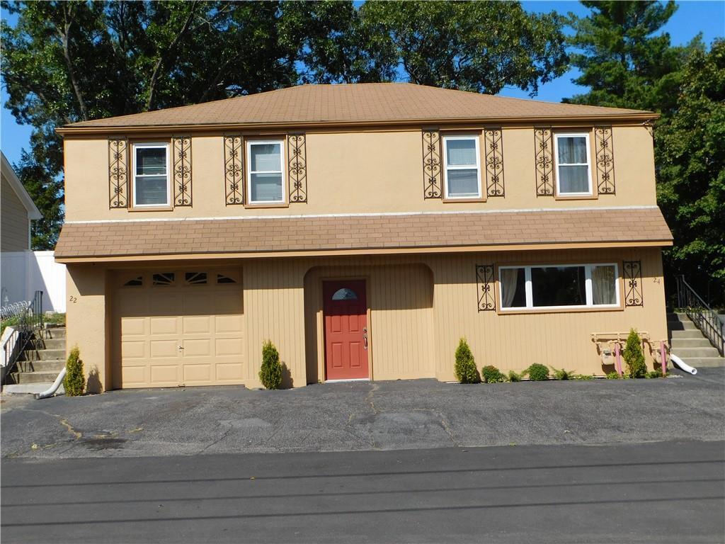 22-24 Chestnut Ave Unit 22, Lincoln, RI 02865 - Room for Rent in ...