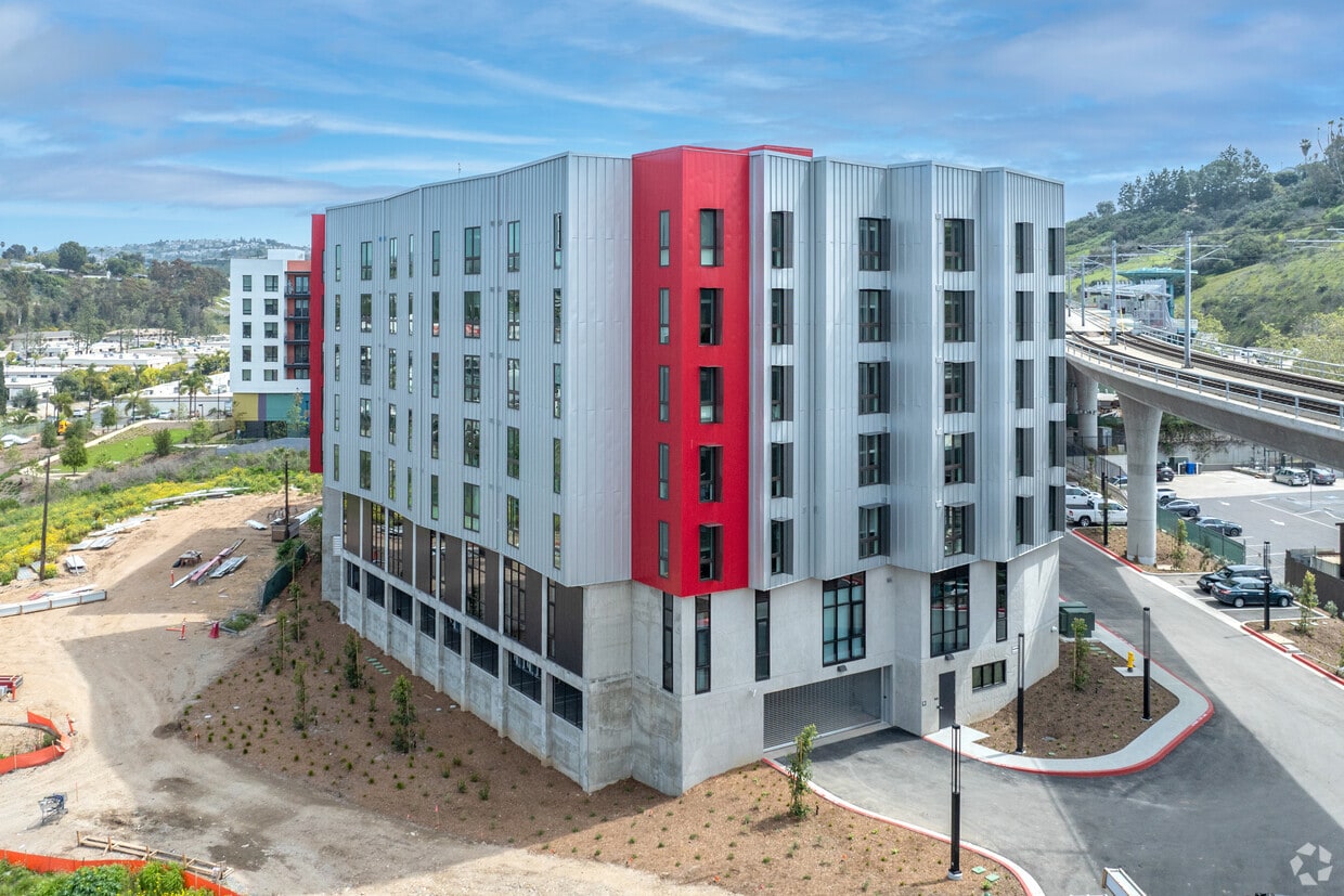 Union Grantville - Apartments in San Diego, CA | Westside Rentals