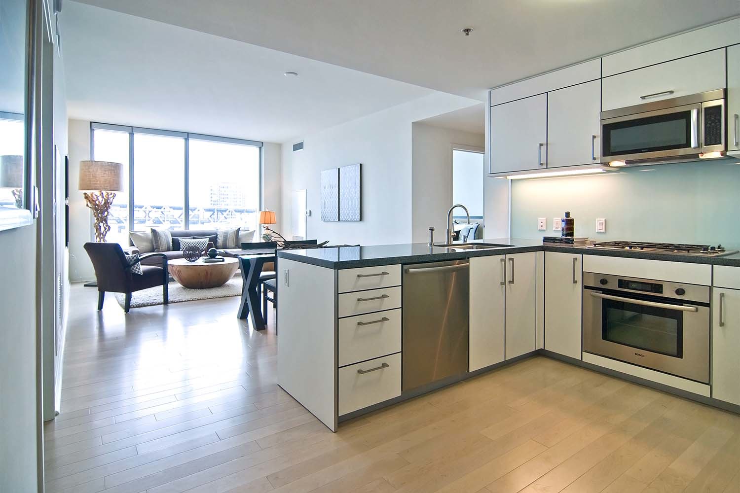 301 Main St Unit 16e, San Francisco, CA 94105 - Condo for Rent in San ...