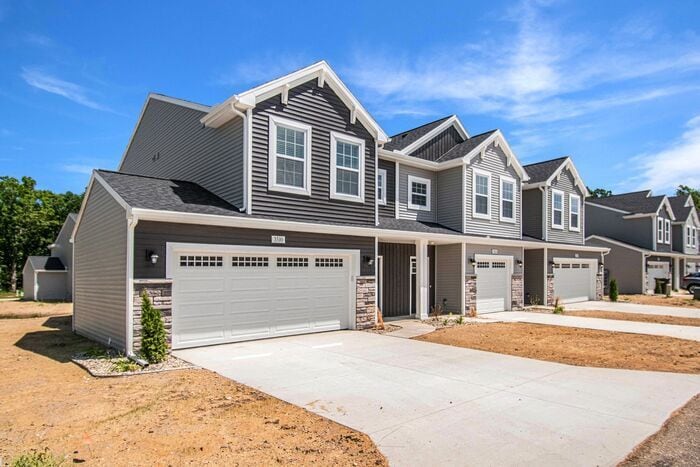 3525 E Sedge Wren Dr, Grandville, MI 49418 - House Rental in Grandville ...