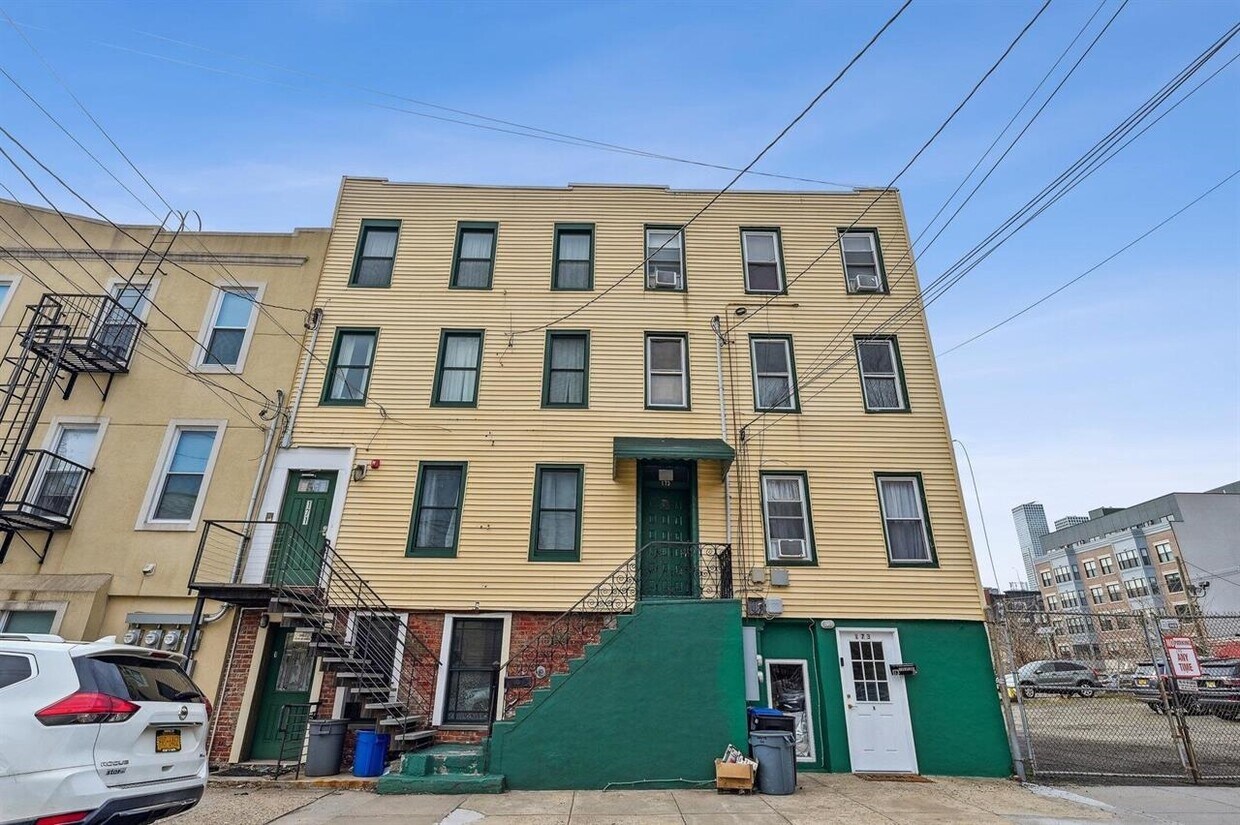 173 Brunswick St Unit GRDN, Jersey City, NJ 07302 - Condo for Rent in ...