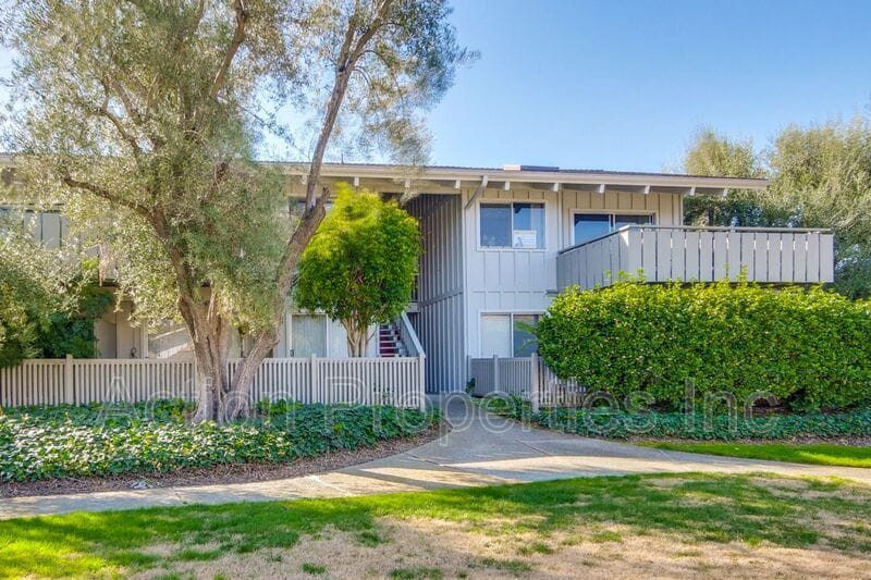 255 S Rengstorff Ave Unit #4, Mountain View, CA 94040 - Condo for Rent ...