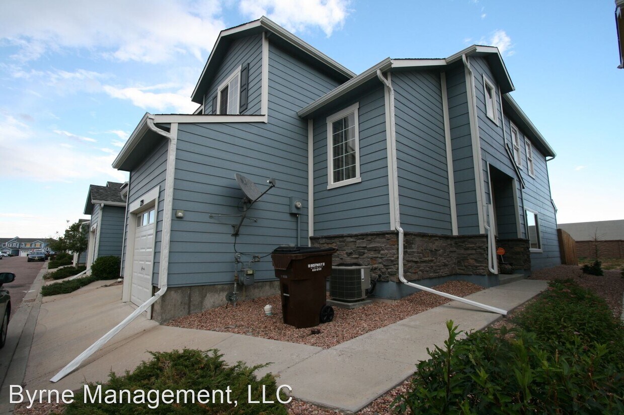 779 Hailey Glenn Vw, Colorado Springs, CO 80916 - House Rental in ...