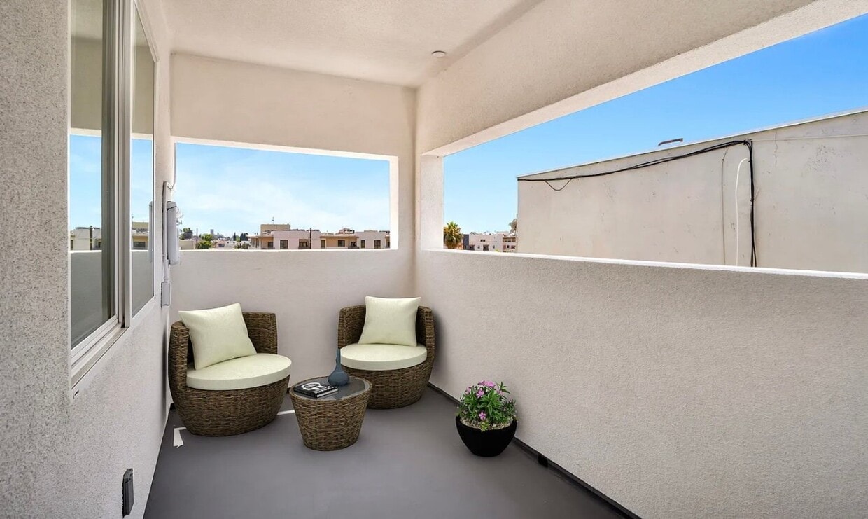 2424 Michigan Ave Unit 103, Los Angeles, CA 90033 | Apartments.com