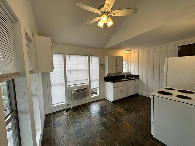 2128 Sul Ross St Unit A, Houston, TX 77098 - Room for Rent in Houston ...