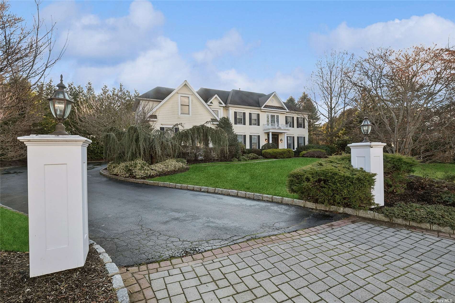 24 Legends Cir, Melville, NY 11747 - House Rental in Melville, NY ...