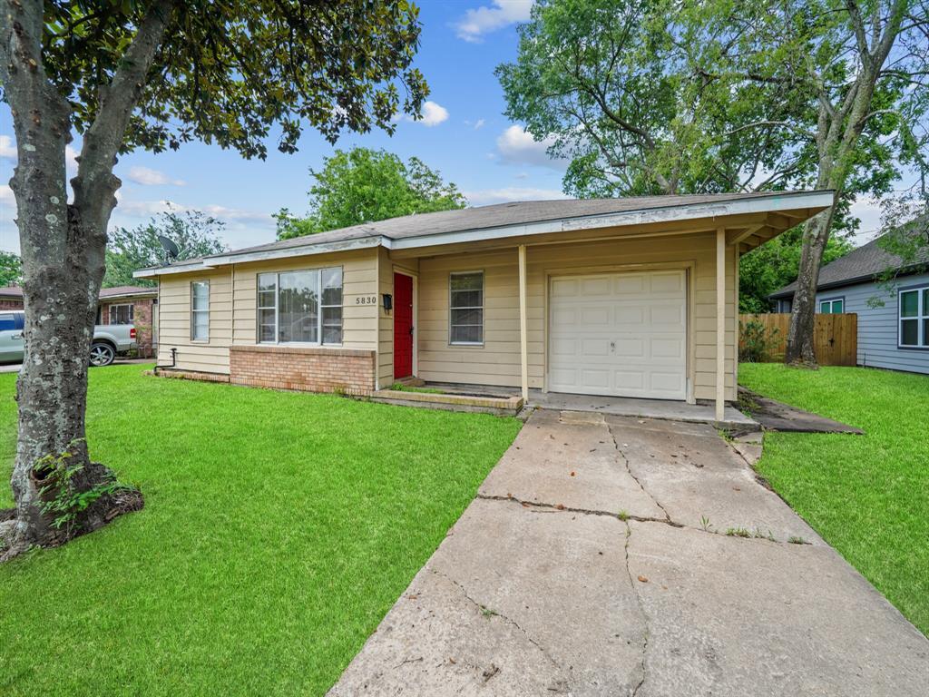 5830 Glenhurst Dr, Houston, TX 77033 - House Rental in Houston, TX ...