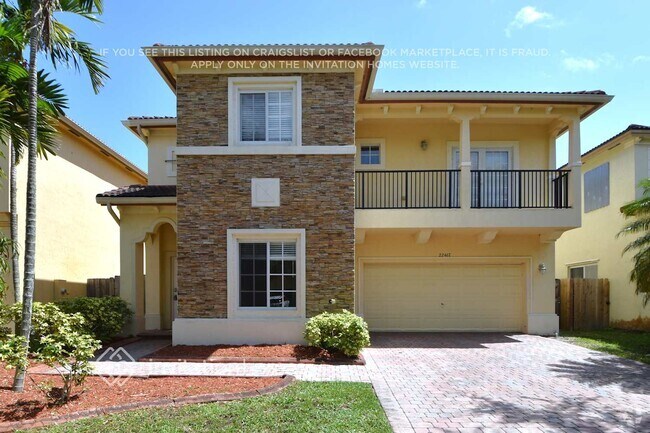 Lakes by the Bay Eve Apartments for Rent with Hardwood Floors - Cutler ...