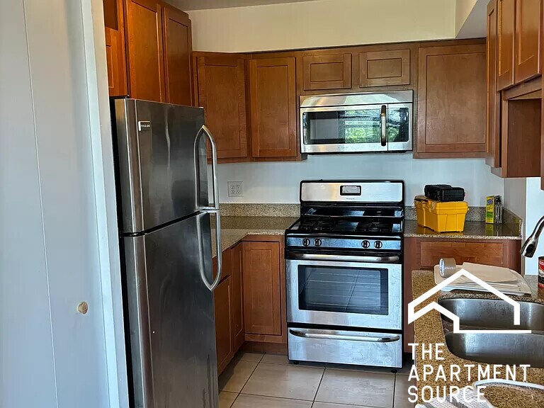 7522 N Greenview Ave Unit 301, Chicago, IL 60626 - Condo for Rent in ...