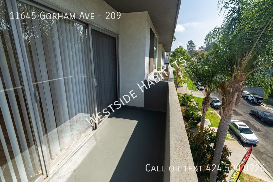 11645 Gorham Ave Unit 209, Los Angeles, CA 90049 - Room for Rent in Los ...