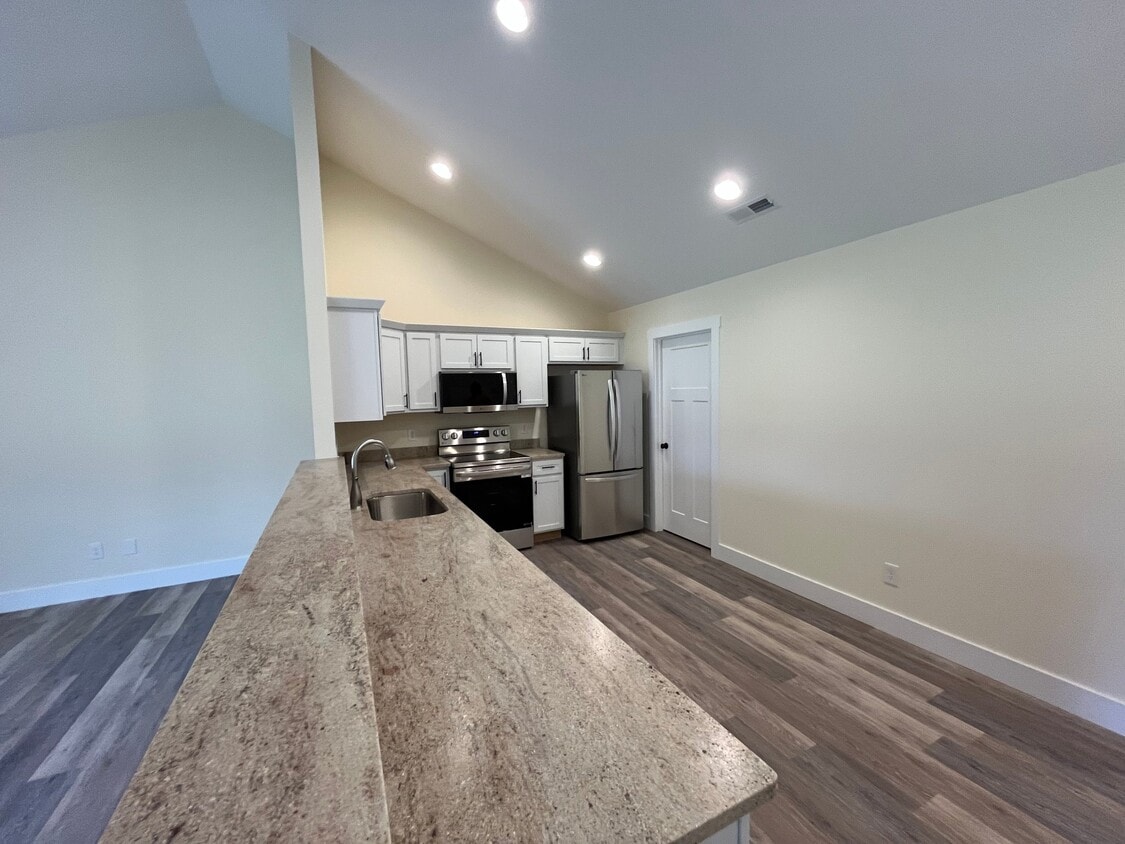 1825 Kim Watt Dr, Knoxville, TN 37909 | Apartments.com