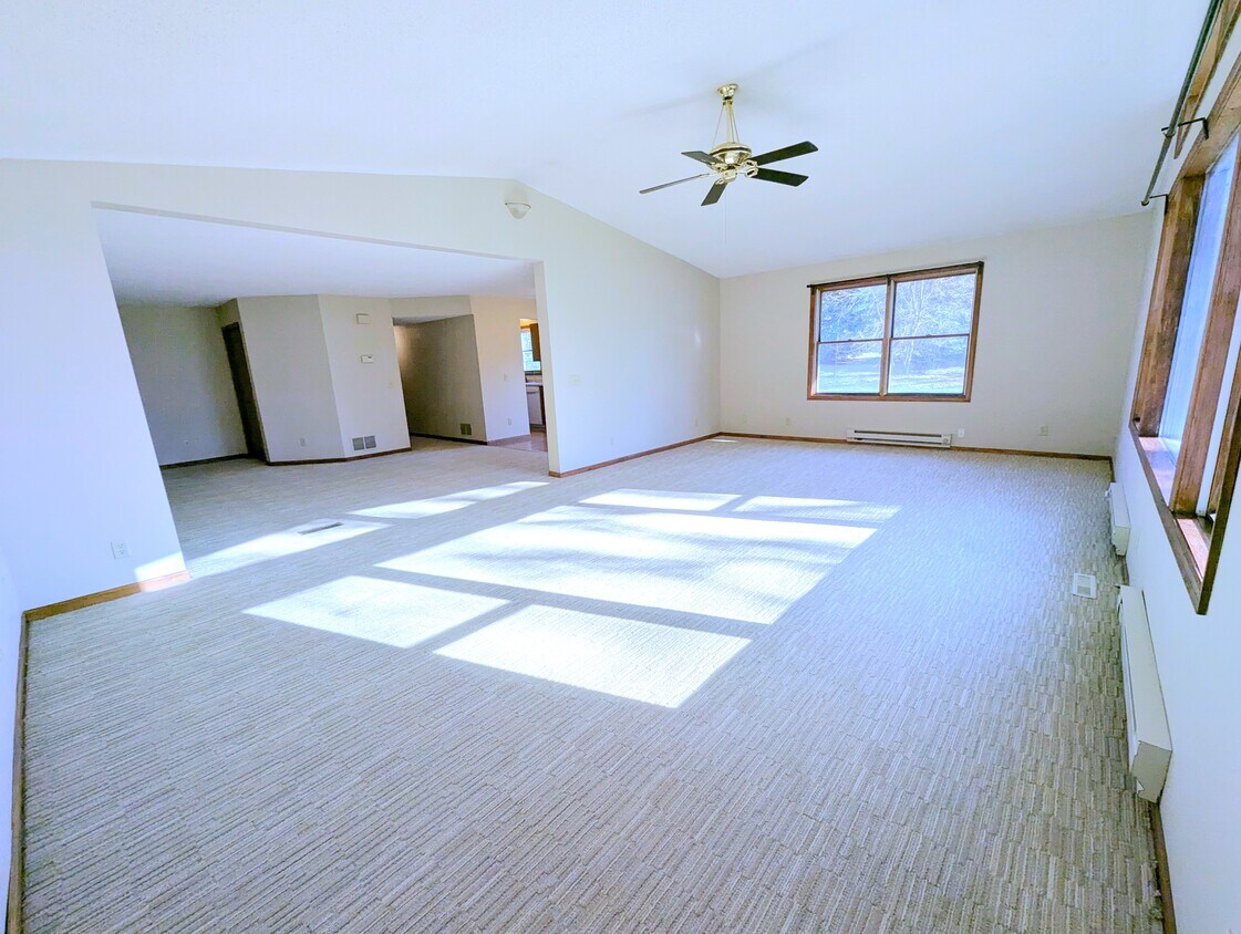 3314 Berwood Ct W Unit 3314, Vadnais Heights, MN 55127 - 3314 Berwood ...