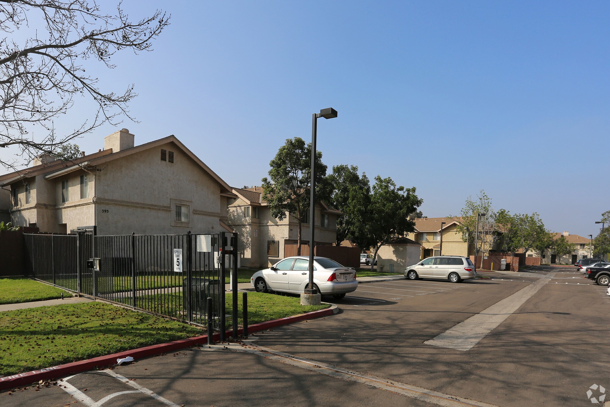 Sycamore Rd 391-417 [West] - 391-419 Sycamore Rd San Ysidro, CA 92173 ...
