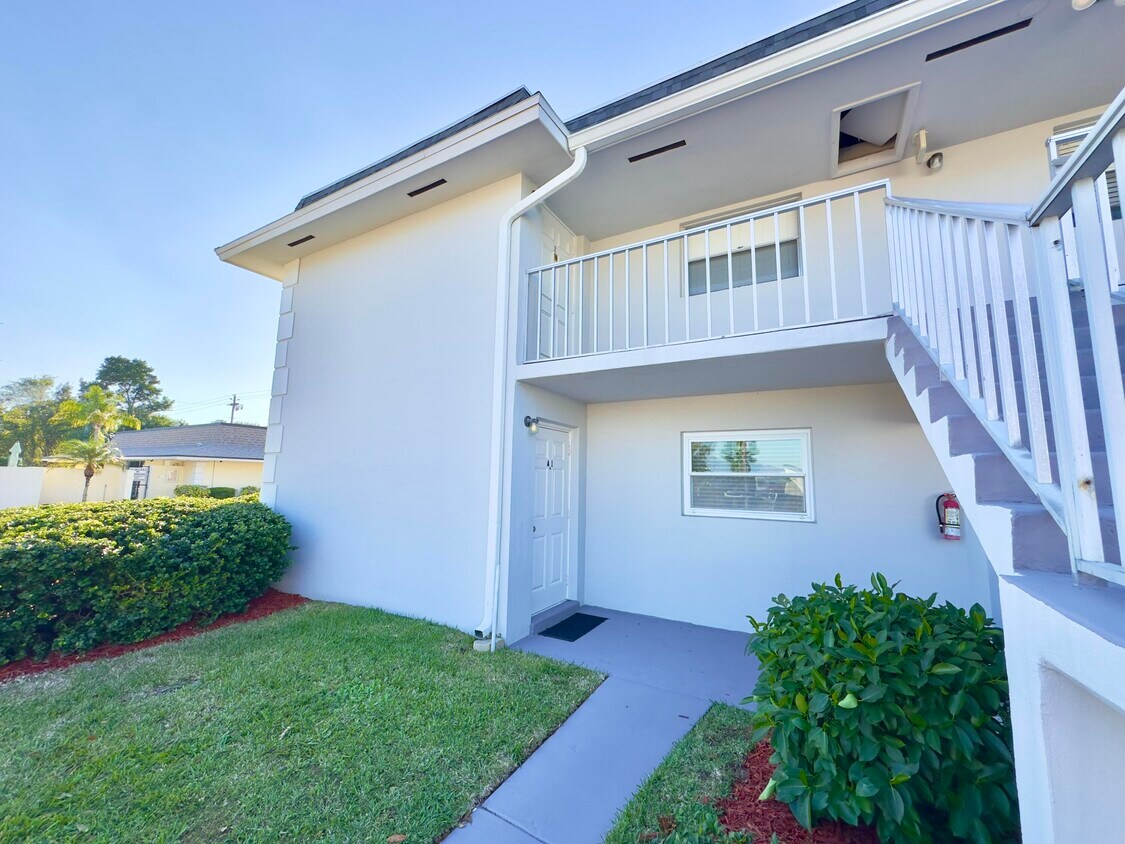 1166 6th Ave Unit A1, Vero Beach, FL 32960 - Condo for Rent in Vero ...