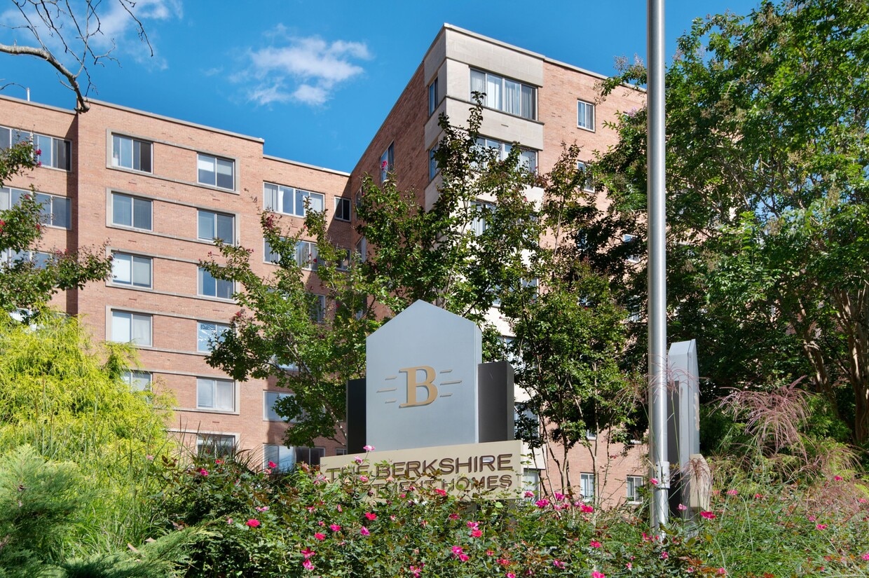 The Berkshire Apartments - 4201 Massachusetts Ave Nw Washington, DC ...