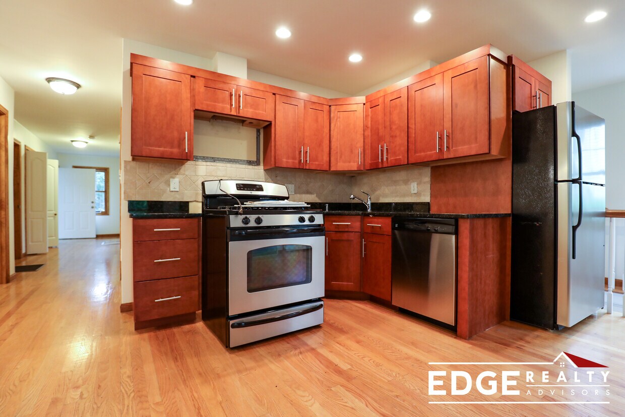 15 Arden St Unit 4, Boston, MA 02134 - 15 Arden St Boston, MA 02134 ...