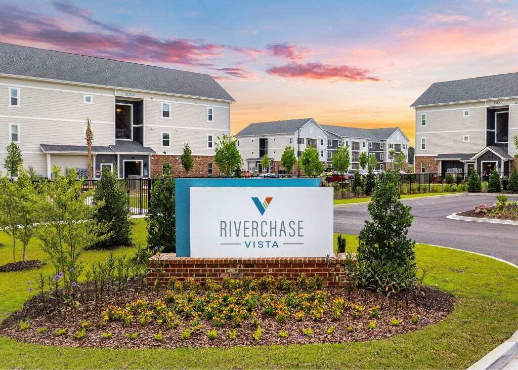 Riverchase Vista Apartments - 1000 Chatham Center Dr S Savannah, GA ...