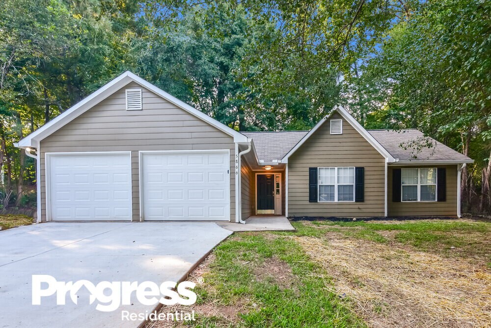 5866 Homestead Cir, Rex, GA 30273 | Apartments.com