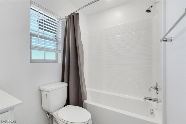 11979 San Pablo Bay St, Las Vegas, NV 89138 - Townhome Rentals in Las ...