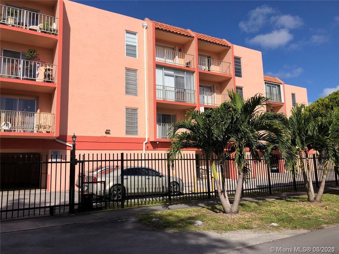 6190 W 19th Ave Hialeah, FL 33012 - Alquileres en Hialeah, FL ...