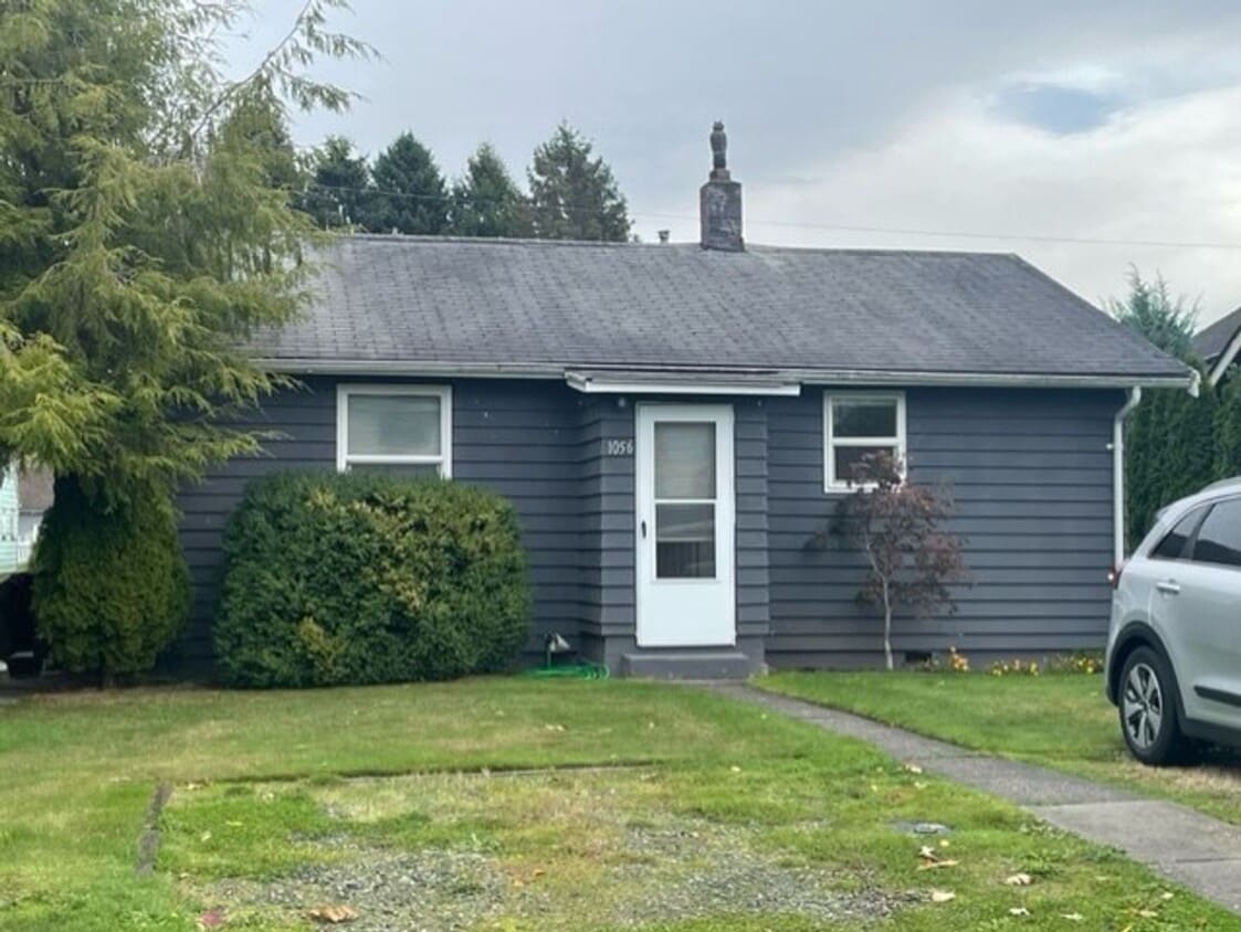 1056 Harrison Ave, Blaine, WA 98230 - House Rental in Blaine, WA ...