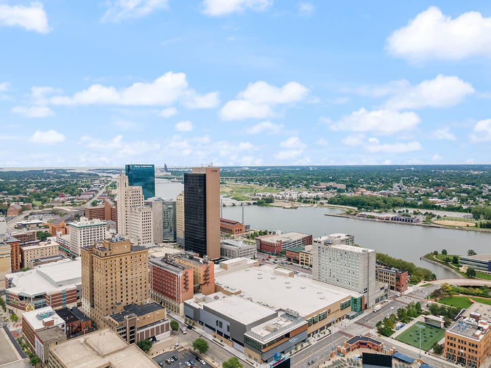 Commodore Perry Apartments - 505 Jefferson Ave Toledo, OH 43604 ...