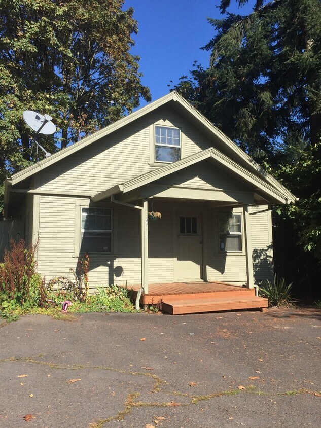 4005-4017 SW Brugger St Unit 4005, Portland, OR 97219 - Room for Rent ...