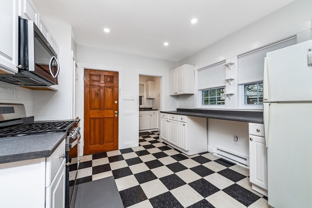 15 Vera Unit 1, Boston, MA 02121 - Room for Rent in Boston, MA ...