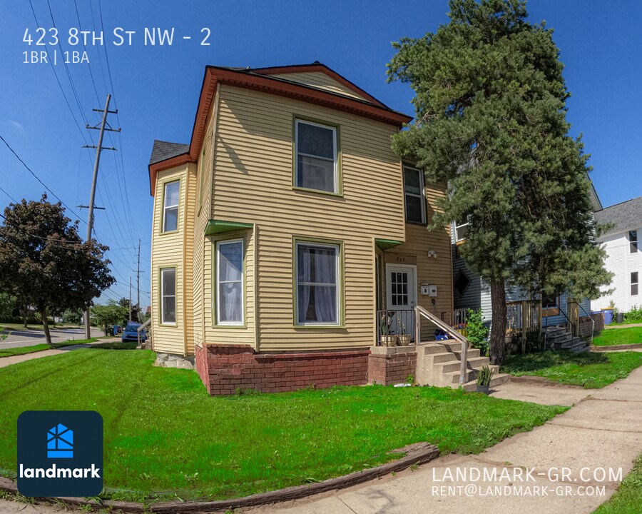 423 8th St Nw Unit 2, Grand Rapids, MI 49504 - Room for Rent in Grand ...