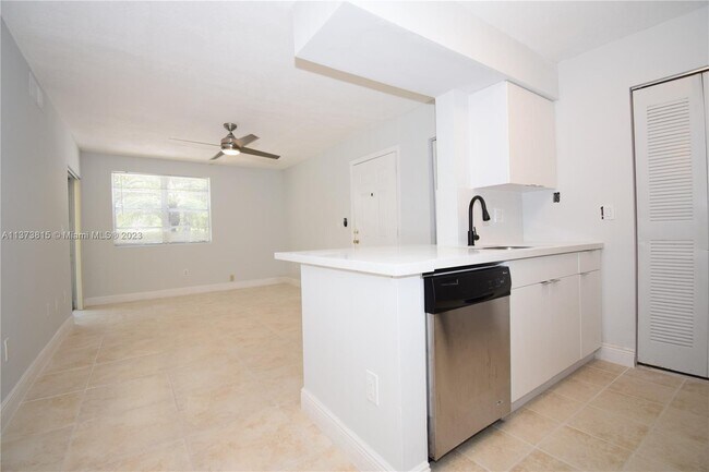 1237 SW 46th Ave Unit 813, Pompano Beach, FL 33069 - Condo for Rent in ...