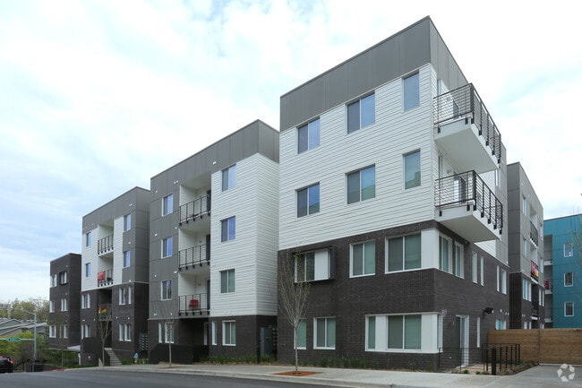 Atmosphere Apartments - Fayetteville, AR | Apartments.com