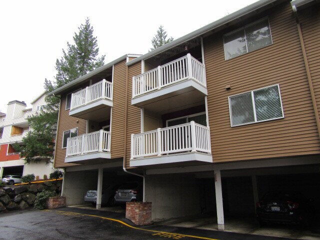 8642 164th Ave NE Unit 105, Redmond, WA 98052 - Condo for Rent in ...