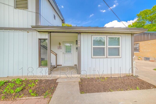 102 E 52nd St Unit A, Austin, TX 78751 - Condo for Rent in Austin, TX ...