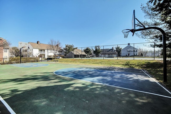 Exton Crossing Apartment Homes Rentals - Exton, PA | Apartments.com