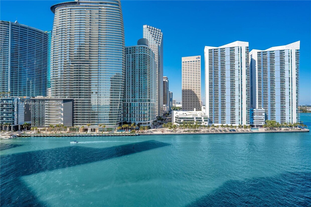 901 Brickell Key Blvd Unit 1407, Miami, FL 33131 - Condo for Rent in ...