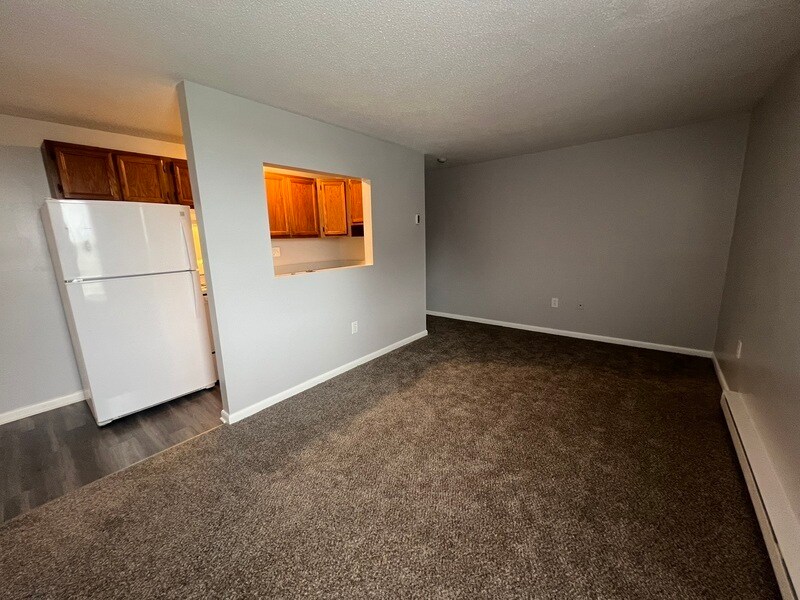 2448 S Main St Unit 25, Fall River, MA 02724 - Condo for Rent in Fall ...