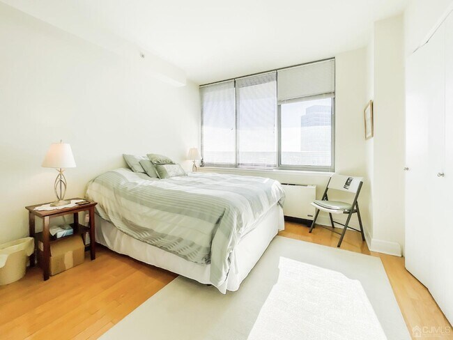 1 Spring St Unit 1602, New Brunswick, NJ 08901 - Condo for Rent in New ...