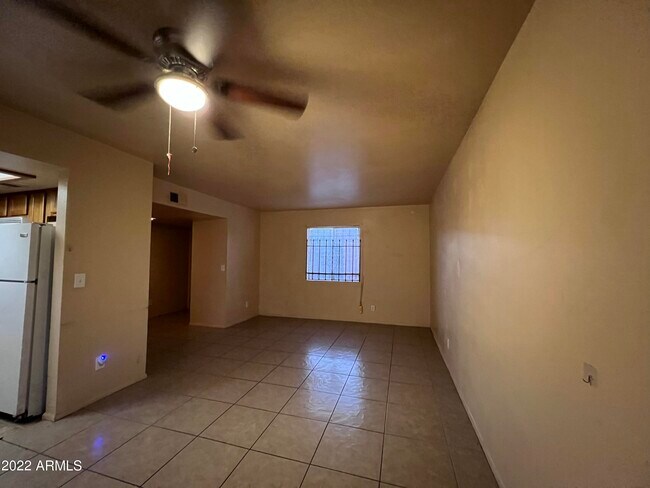 2847 N 46th Ave Unit 22, Phoenix, AZ 85035 - Room for Rent in Phoenix ...