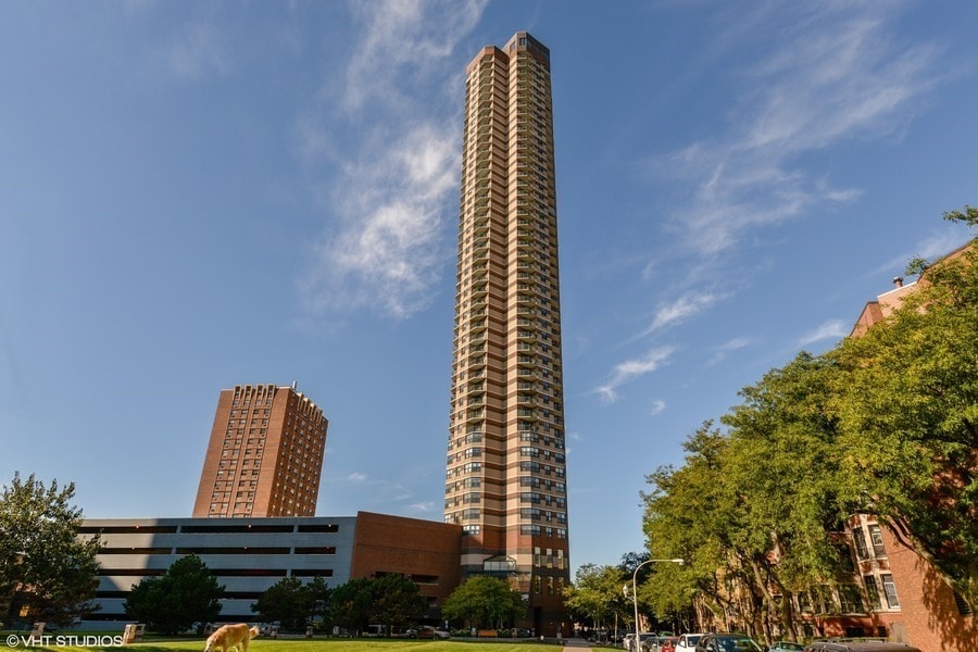 3660 N Lake Shore Dr Unit 2403, Chicago, IL 60613 - Condo for Rent in ...