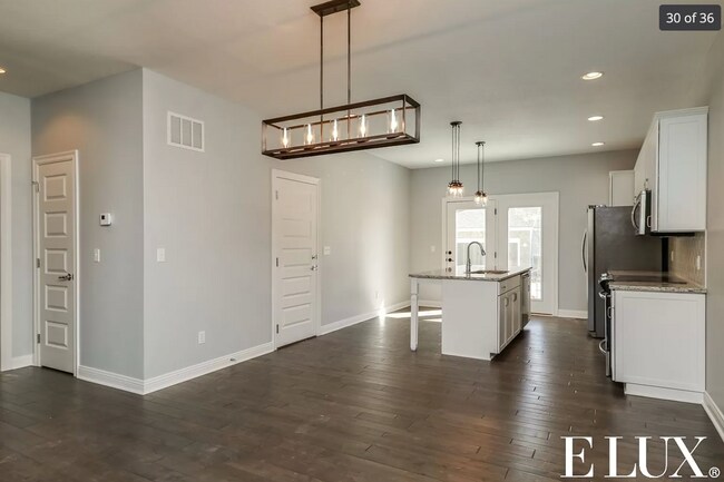 15849 Foster St, Overland Park, KS 66223 - Townhome Rentals in Overland ...