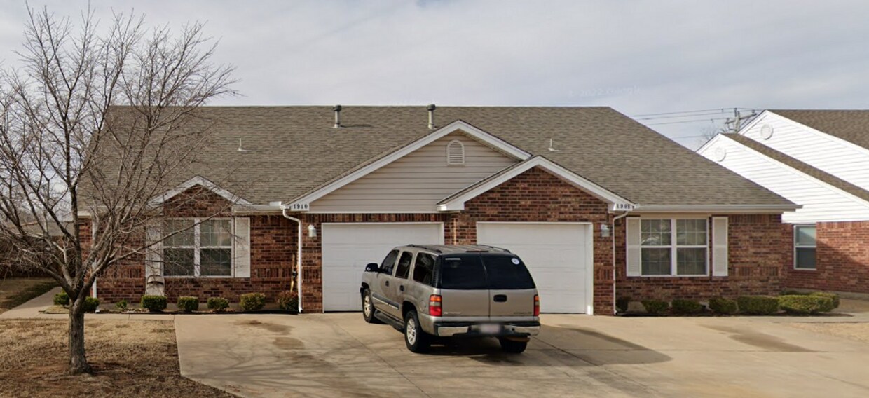 1908 Leeds Ln, Norman, OK 73071 - House Rental in Norman, OK | Apartments.com