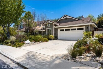 Sunrise Ridge Apartments for Rent with Gym/Fitness Center - Mission ...