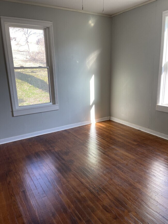 2215 Garfield Ave, Saint Joseph, MO 64503 - House Rental in Saint ...