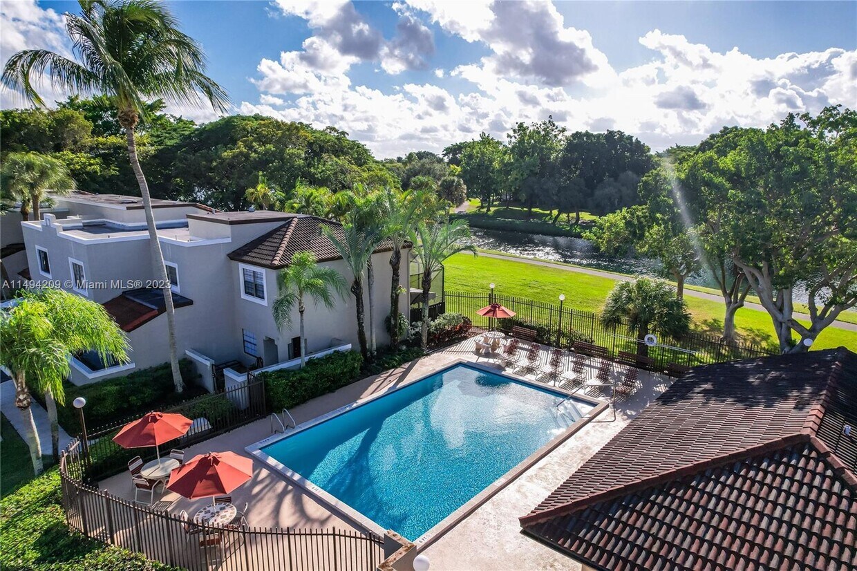 10410 SW 153rd Ct, Miami, FL 33196 - Townhome Rentals in Miami FL | Apartments.com