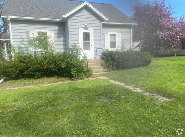 Apartments for Rent in Wilton MN with Yard - 1 Rentals | Apartments.com