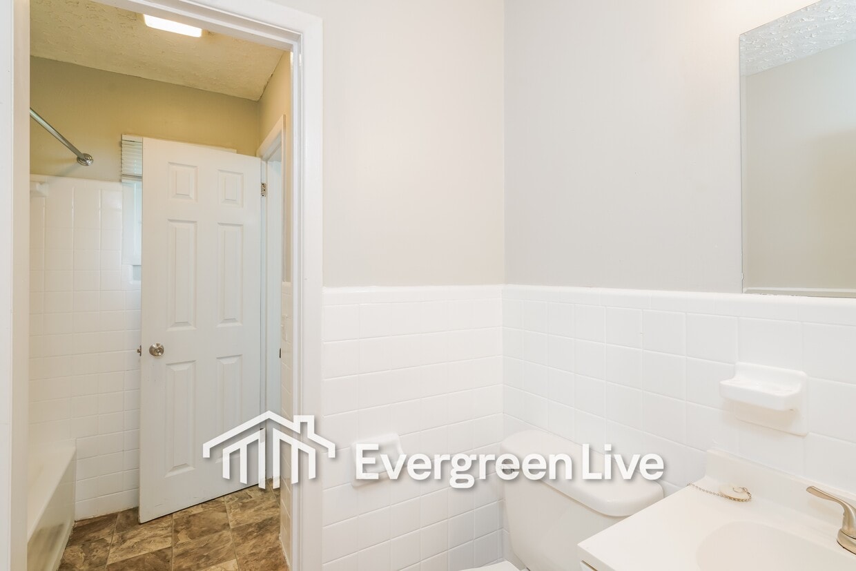 1602 St Michaels Rd, Columbia, SC 29210 | Apartments.com