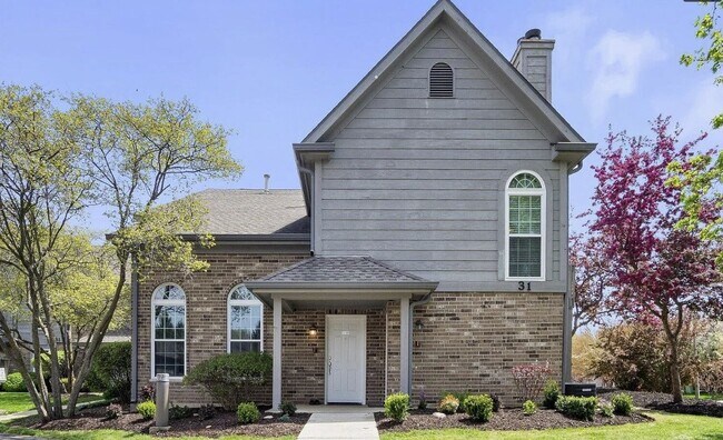 Maple Brook Apartments for Rent with Utilities Included - Naperville ...