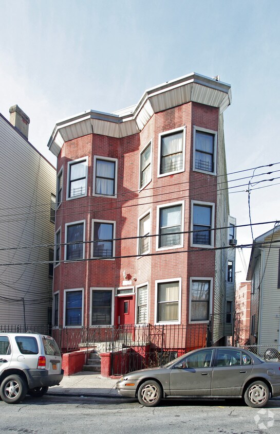 131 Stanley Pl, Yonkers, NY 10705 - 131 Stanley Pl Yonkers, NY 10705 ...